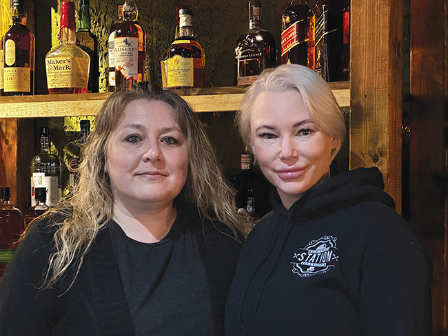 Dining in Dufferin: Main Street Station Bar & Kitchen makes long ...